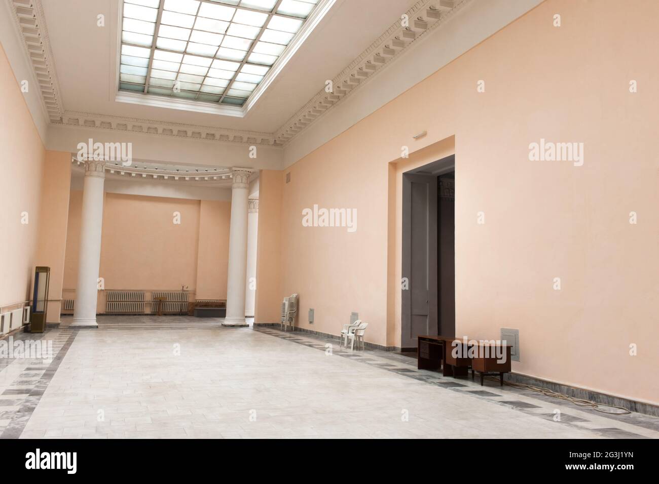 Modern interior in big building Stock Photo - Alamy