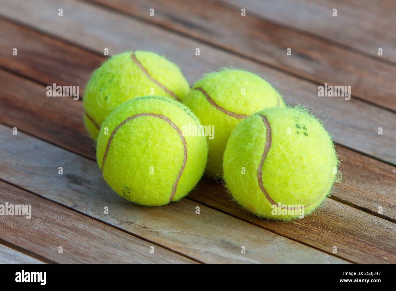 Us open tennis balls hi-res stock photography and images - Alamy