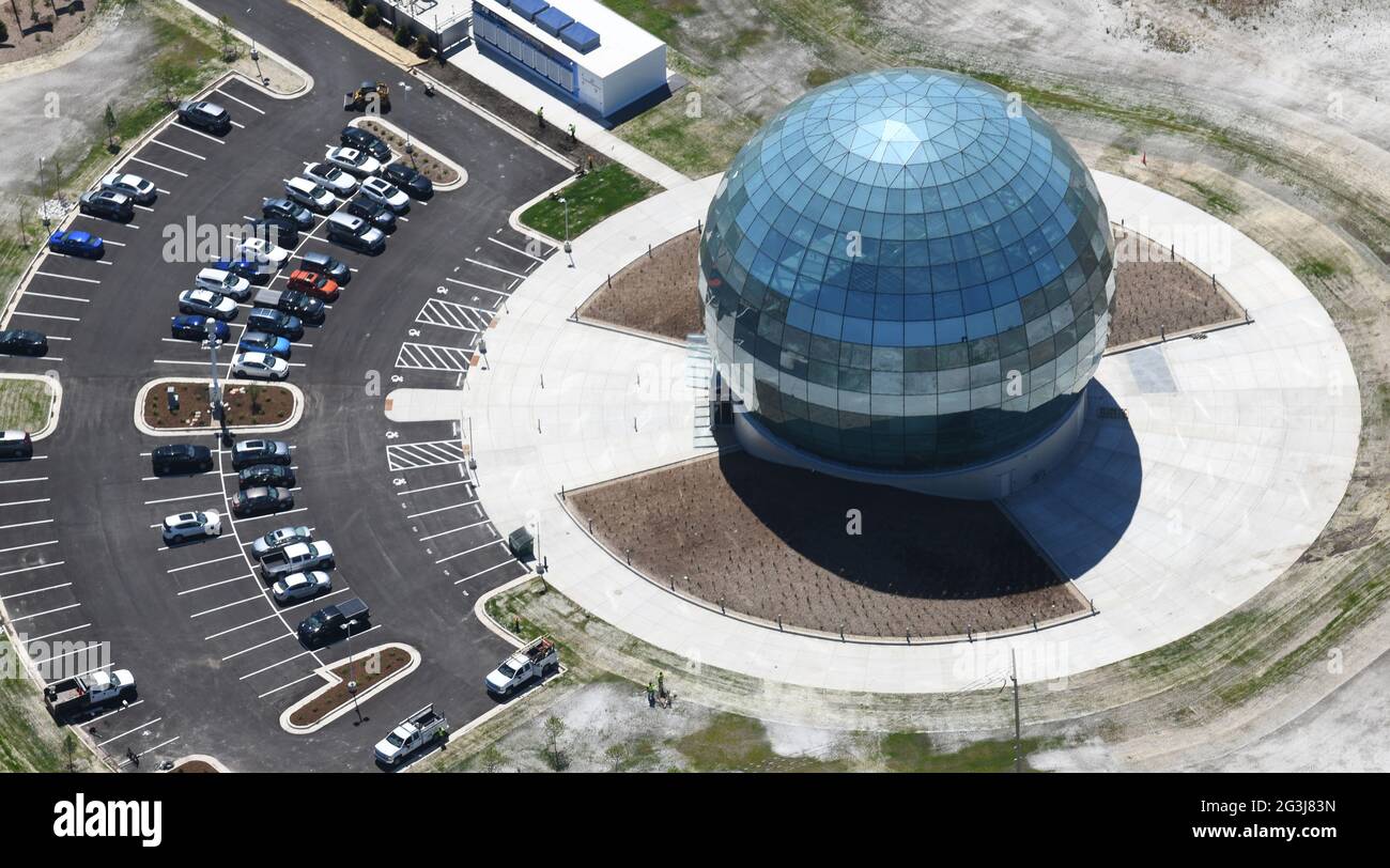 Racine, Wisconsin, USA. 16th June, 2021. The Foxconn campus in the ...