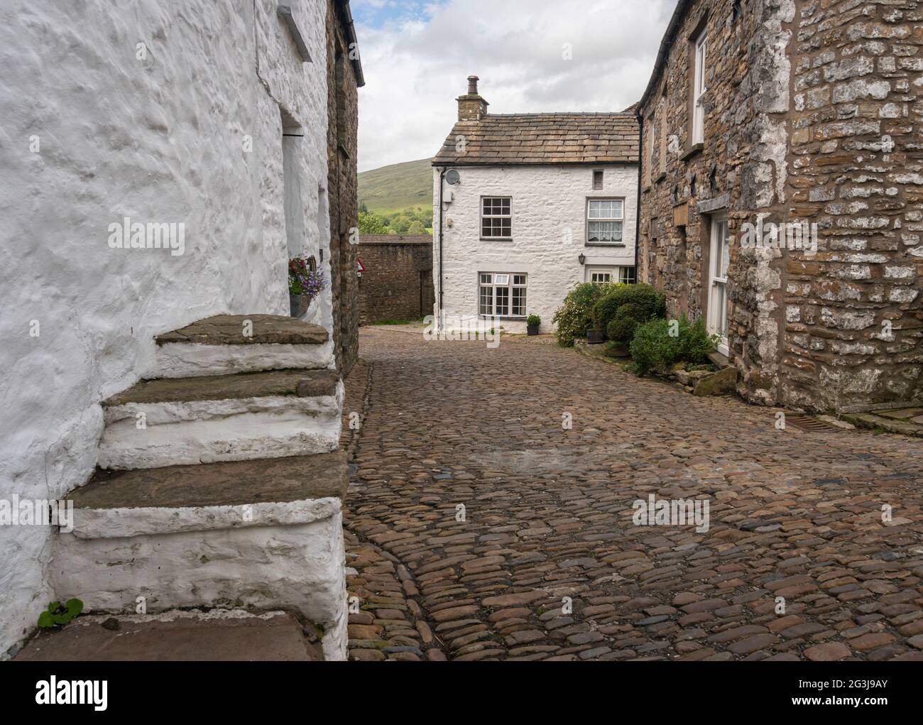 Street view of the village of Dent in the Yorkshire Dales, UK Stock ...