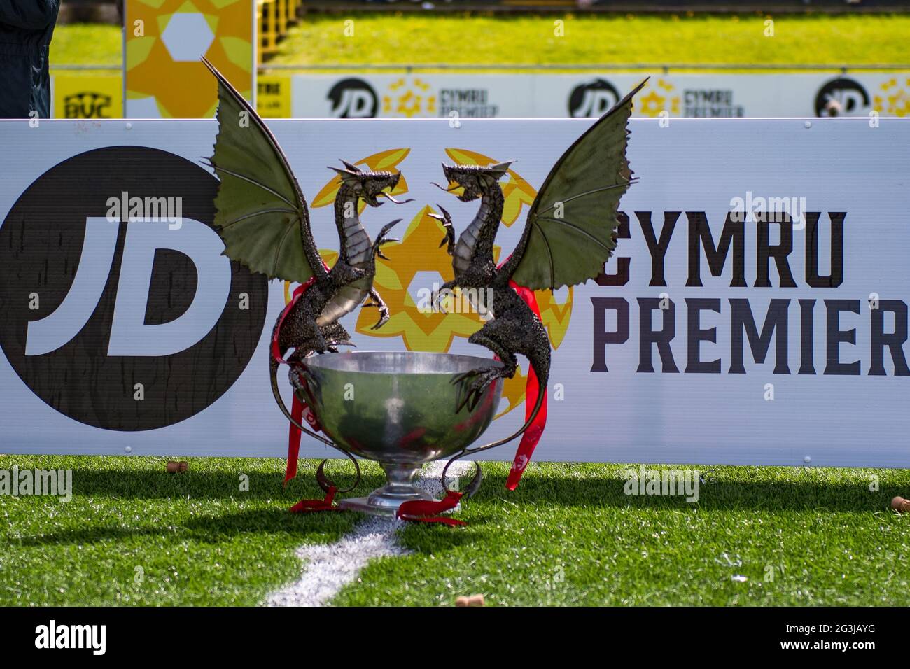 Sdm glass stadium hi-res stock photography and images - Alamy