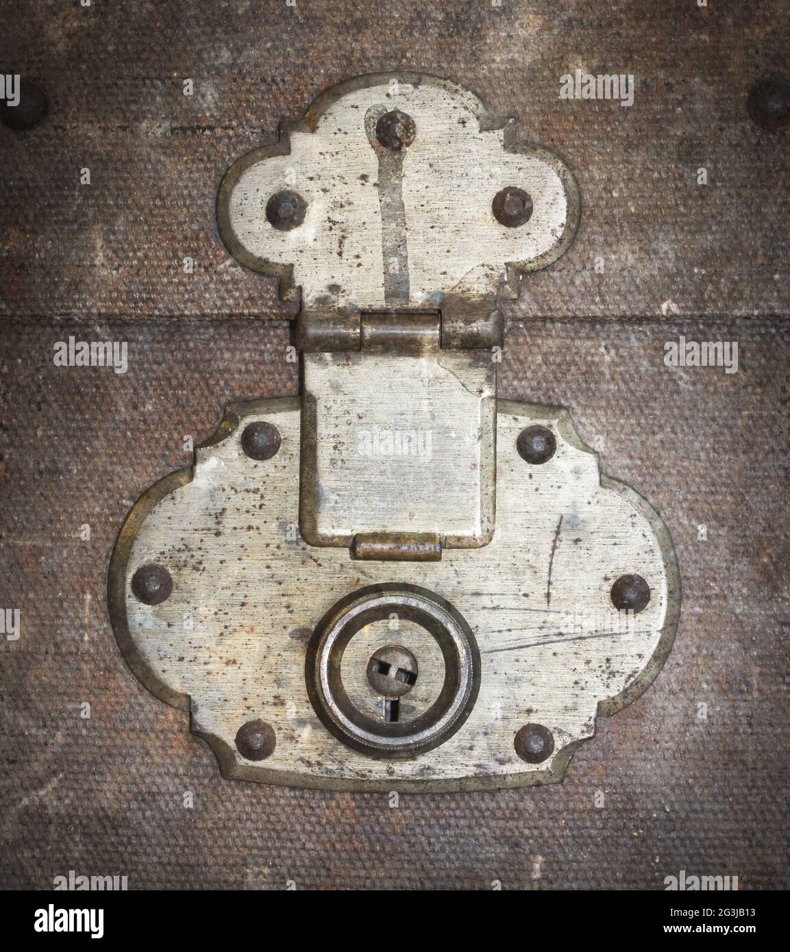 Canvas trunk hi-res stock photography and images - Alamy