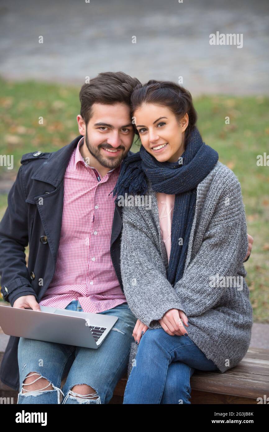City internet hi-res stock photography and images - Alamy