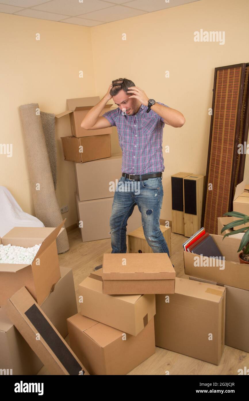 Surprised house hi-res stock photography and images - Alamy