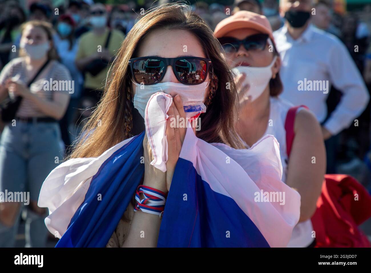 Moscow, Russia. 16th of June, 2021 Football fans wearing face mask ...