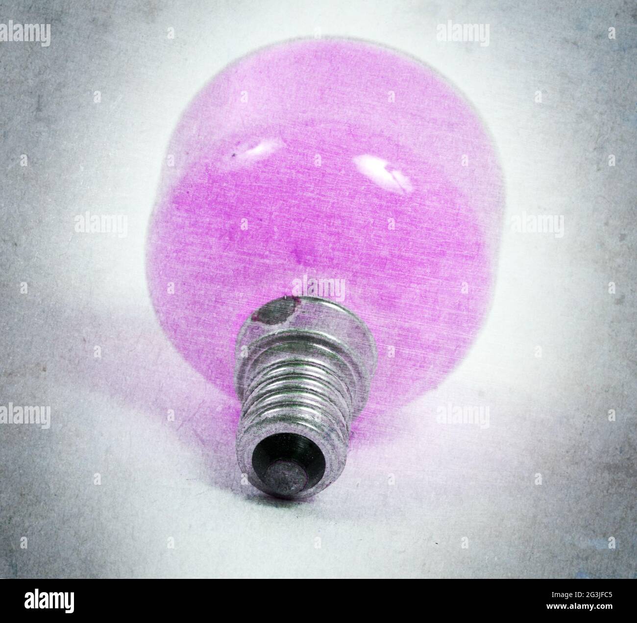 Old pink lightbulb isolated on a white background Stock Photo - Alamy