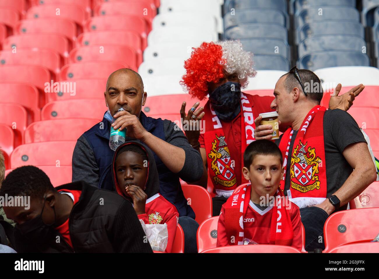 London, England 22 May 2021. The Buildbase FA Trophy Final between ...