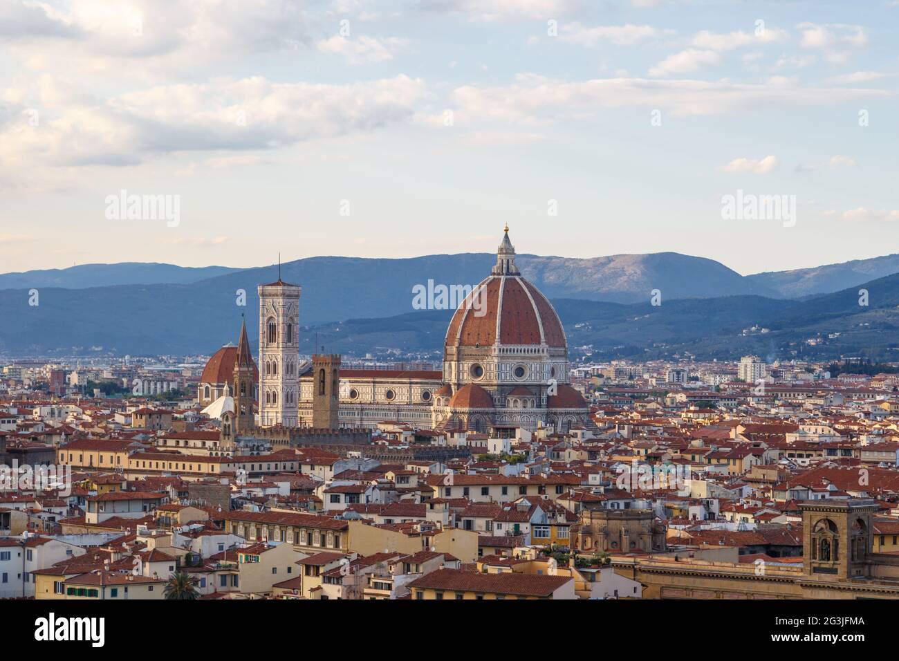 Air view of city hi-res stock photography and images - Alamy