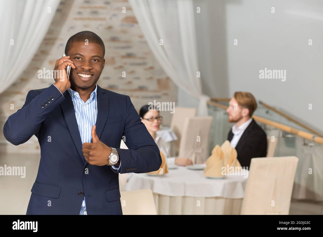 Speaking face hi-res stock photography and images - Alamy