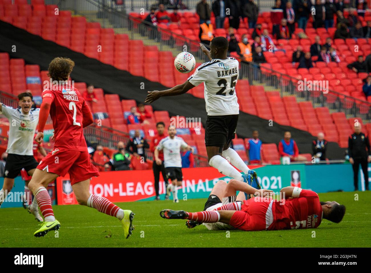 London, England 22 May 2021. The Buildbase FA Trophy Final between ...