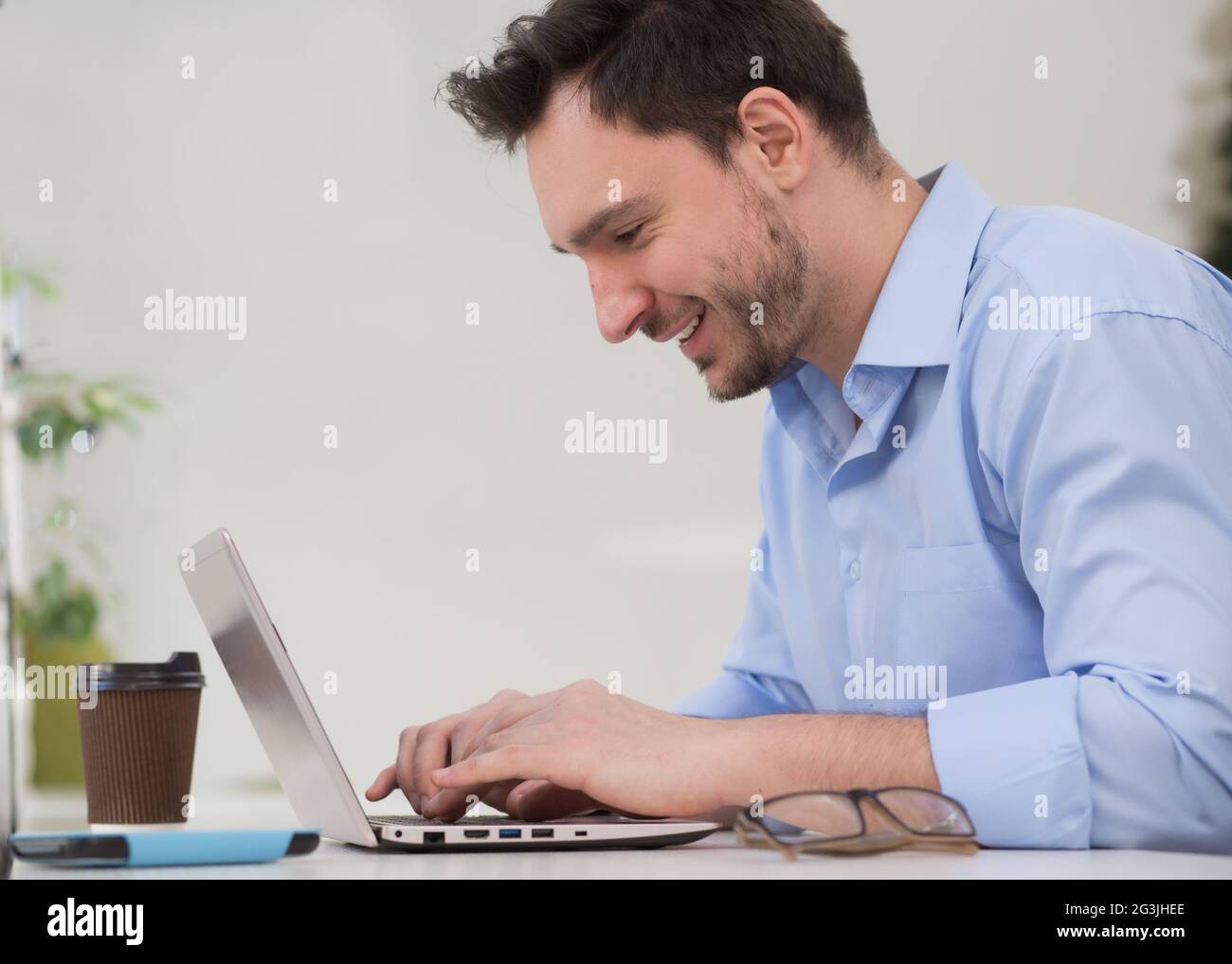 Male work hi-res stock photography and images - Alamy