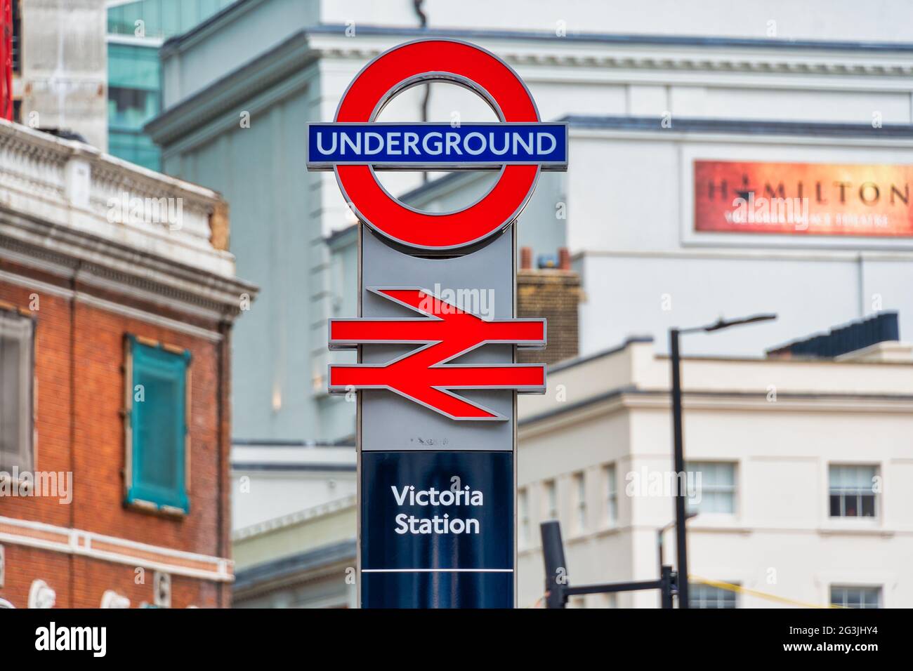 Tfl rail logo hi-res stock photography and images - Alamy