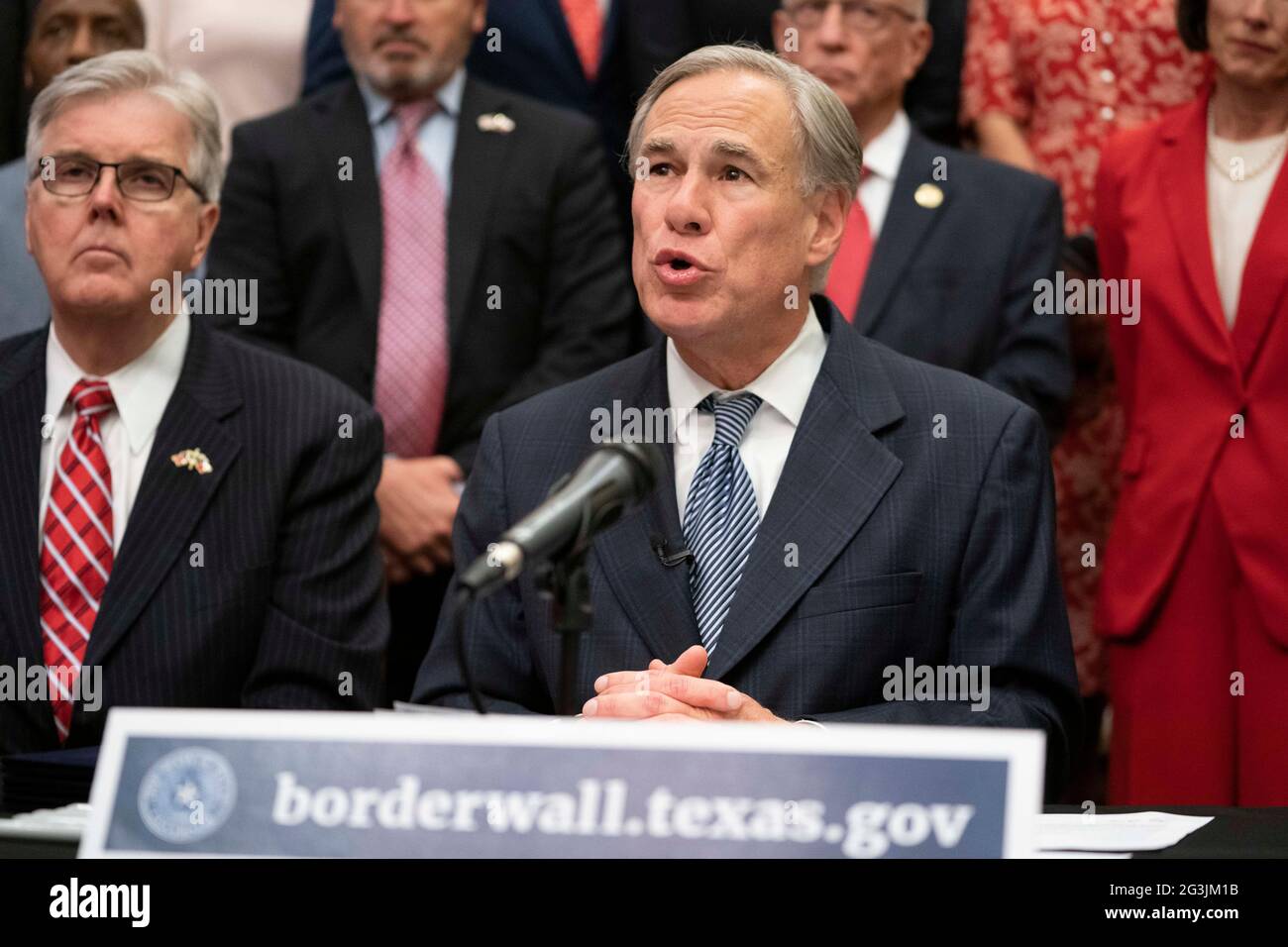 Dan patrick campaign hi-res stock photography and images - Alamy