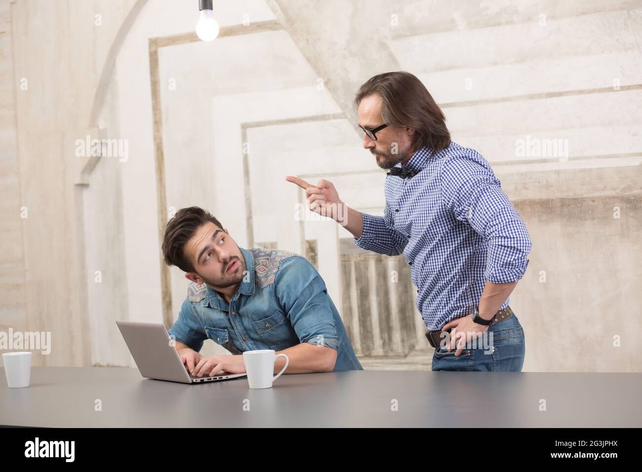 Worker and boss hi-res stock photography and images - Alamy