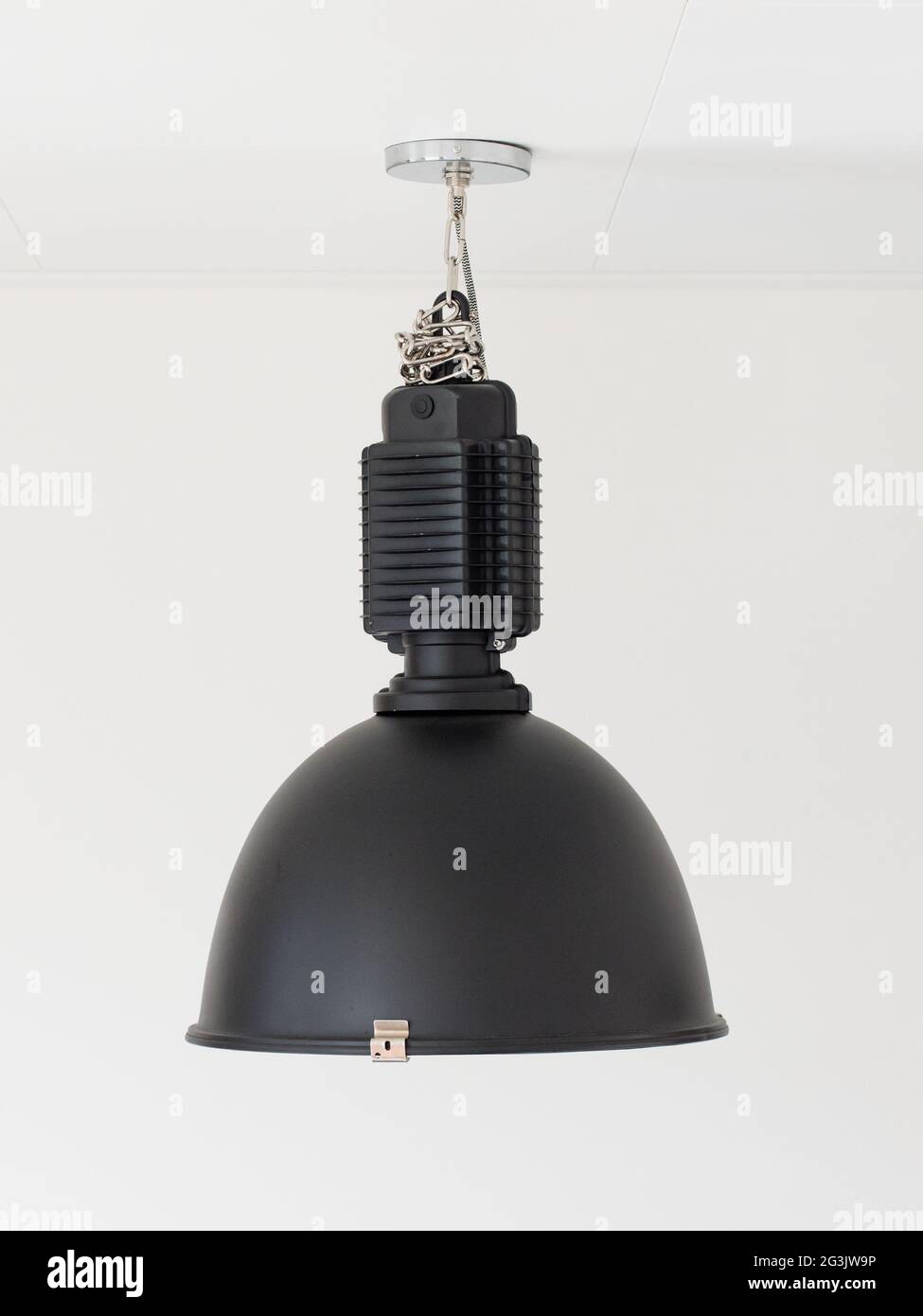Lamp hanging on the ceiling Stock Photo - Alamy