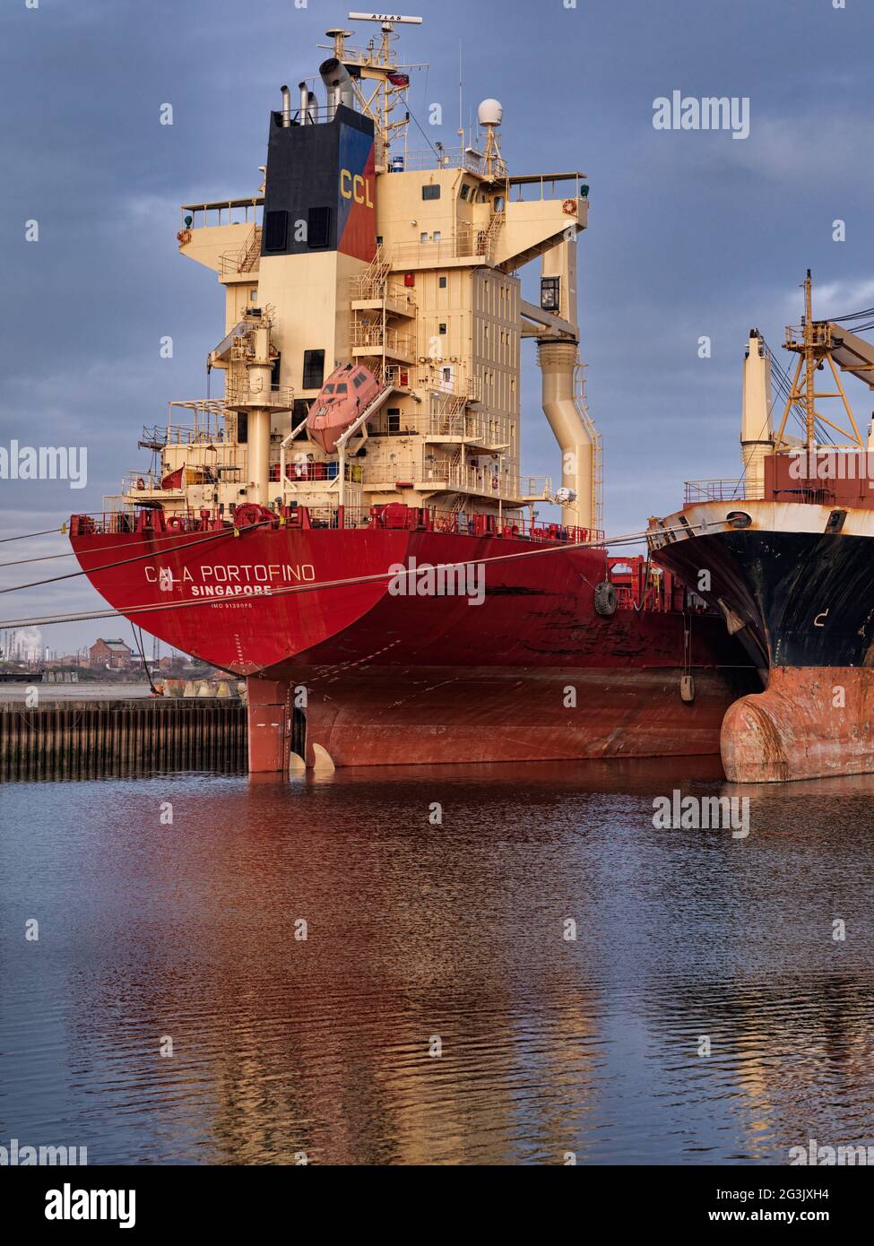 Ships in harbour Stock Photo - Alamy