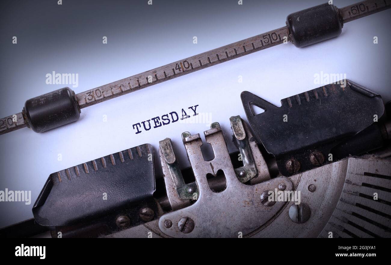 Wednesday typography on a vintage typewriter Stock Photo - Alamy