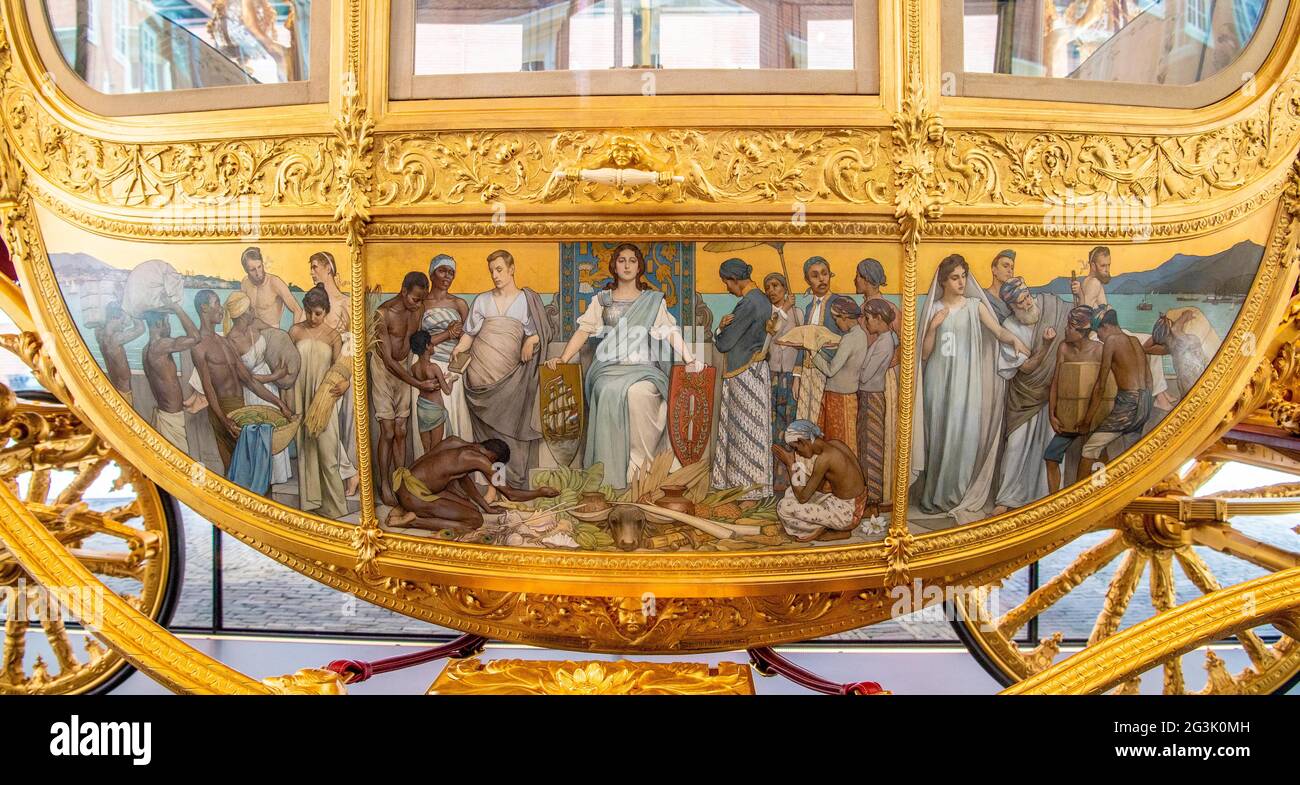 The Golden Coach was gifted to Queen Wilhelmina in 1898. Since 1903 ...