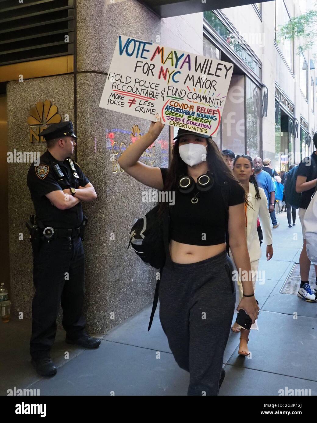 Maya wiley hi-res stock photography and images - Alamy