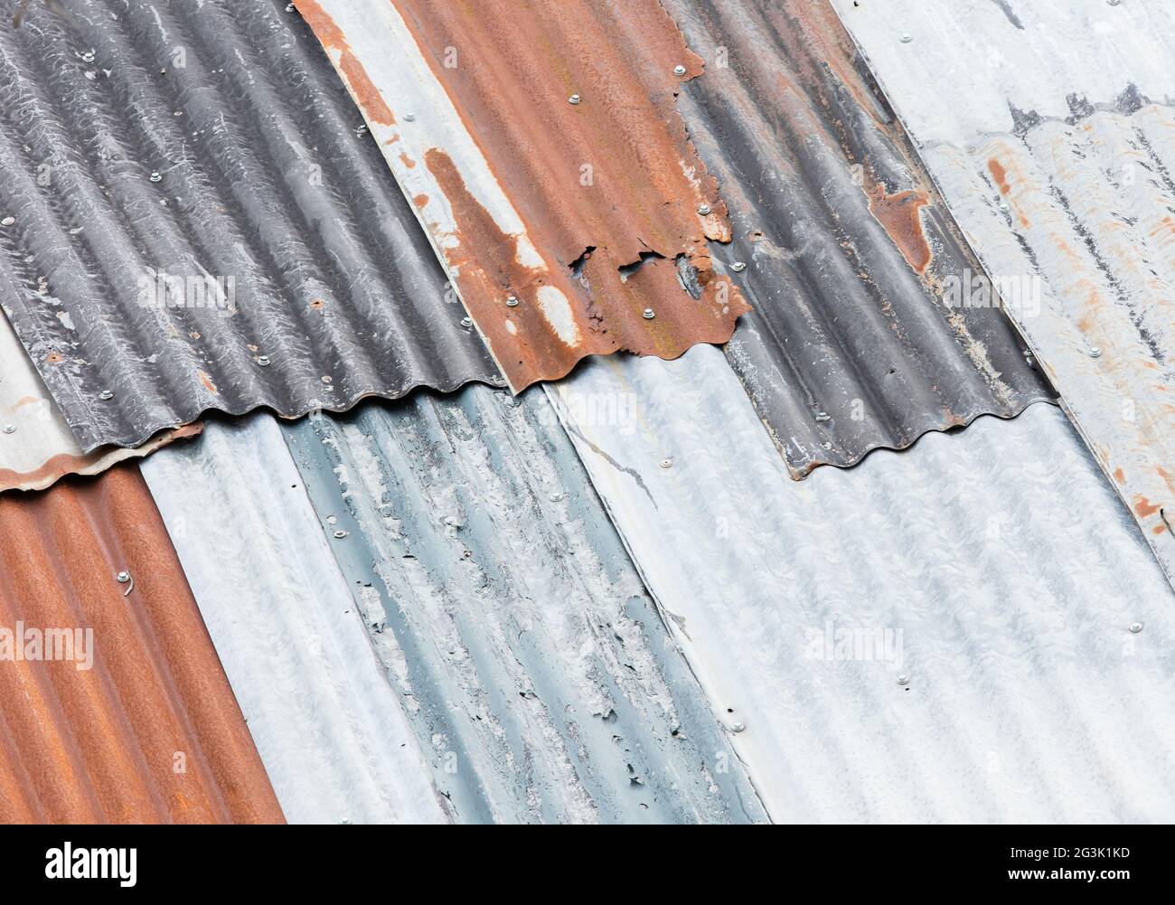 Old rusty galvanized Stock Photo - Alamy