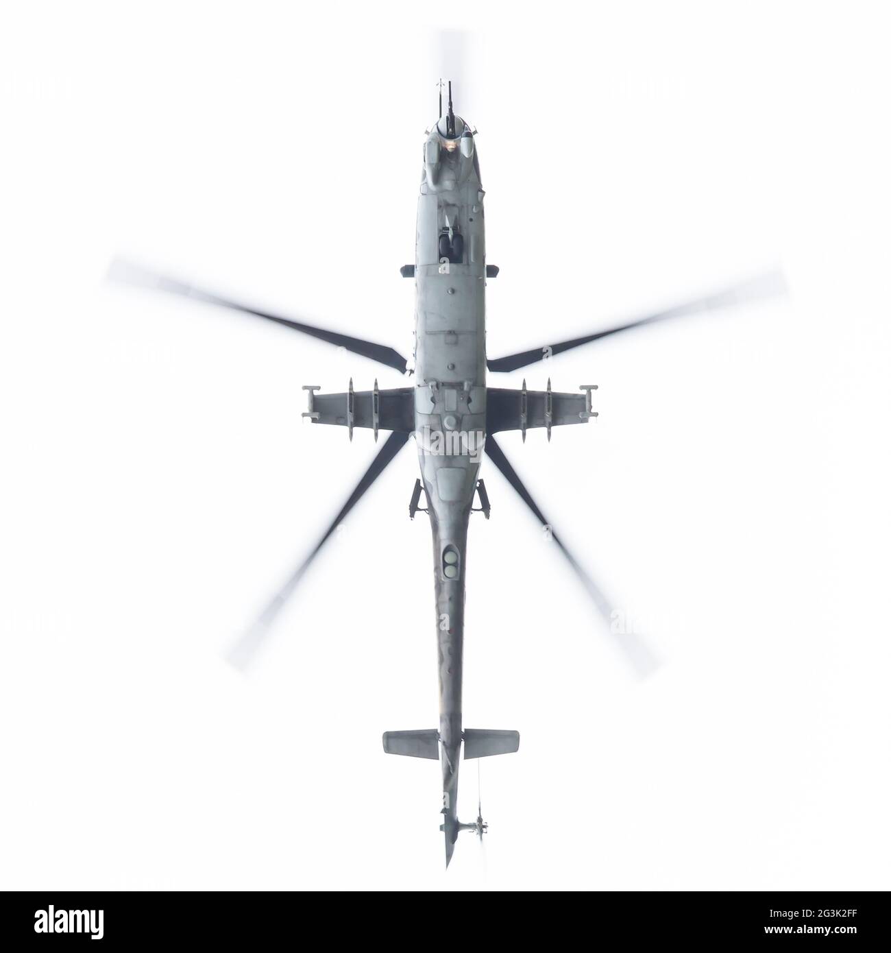 Mil mi 24v 35 hind hi-res stock photography and images - Alamy