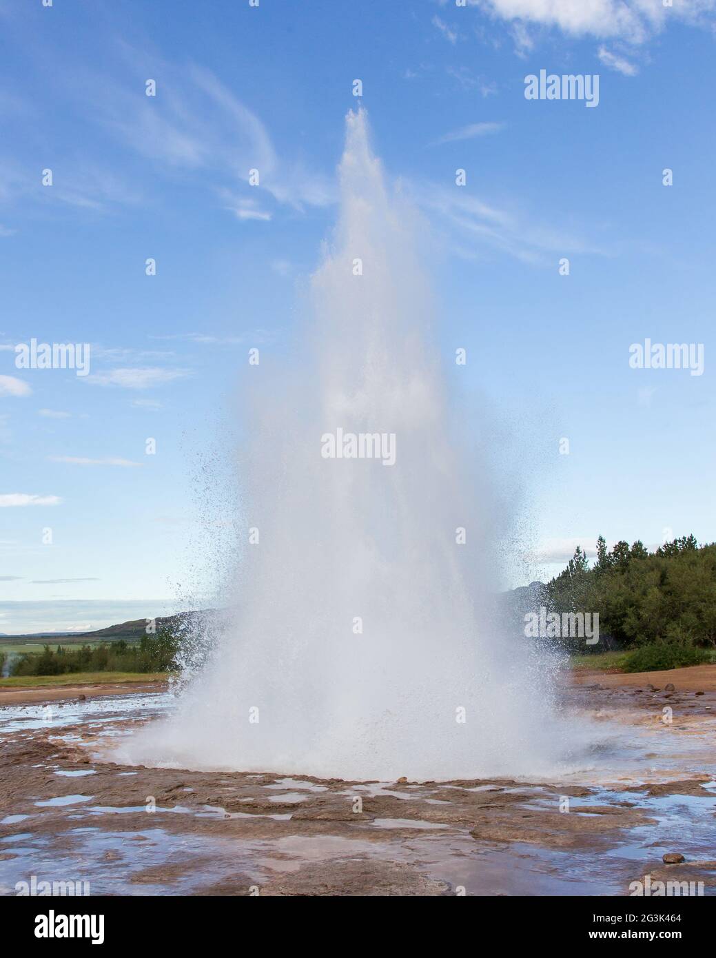 Eruption phase hi-res stock photography and images - Alamy
