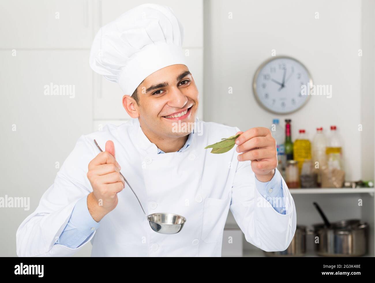 Soup guy cafe hi-res stock photography and images - Alamy