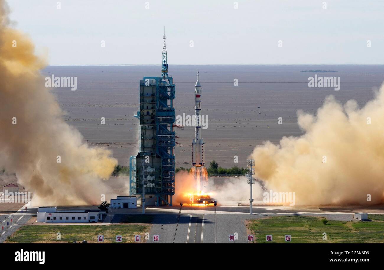 Jiuquan, Jiuquan Satellite Launch Center in northwest China's Gobi ...