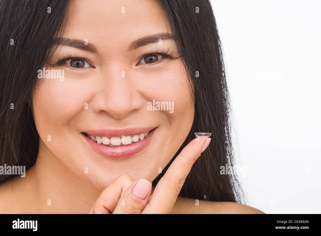 Female lenses hi-res stock photography and images - Alamy