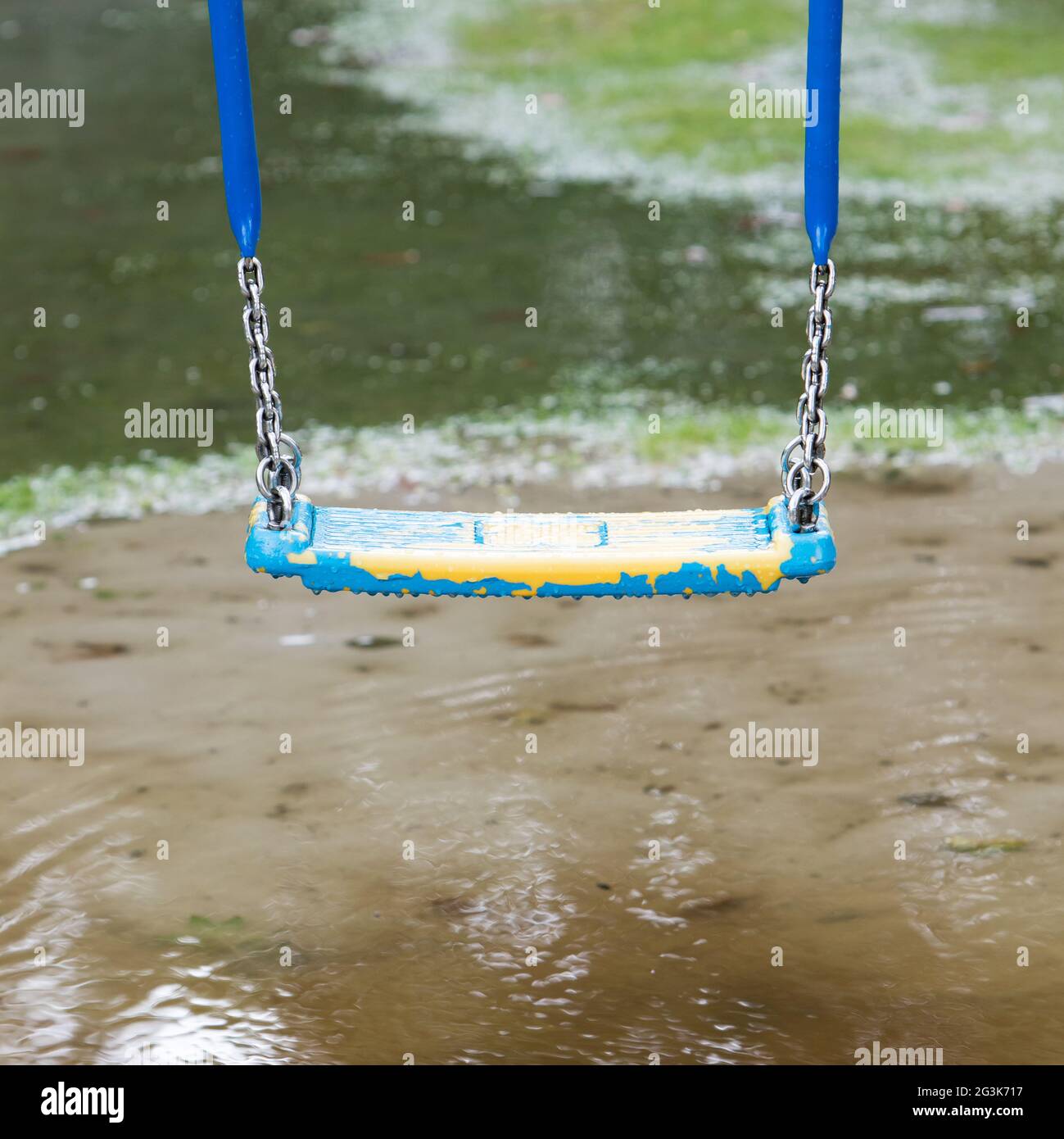 Swing over board hi-res stock photography and images - Alamy