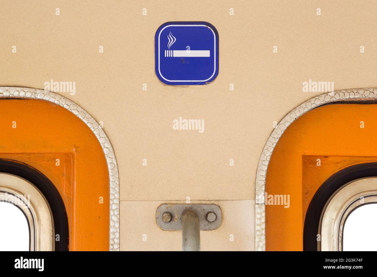 No smoking carriage hi-res stock photography and images - Alamy