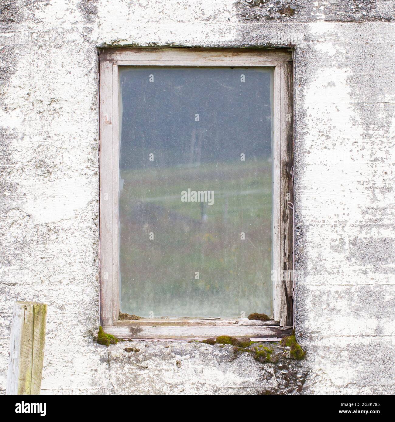 Old dirty window Stock Photo - Alamy