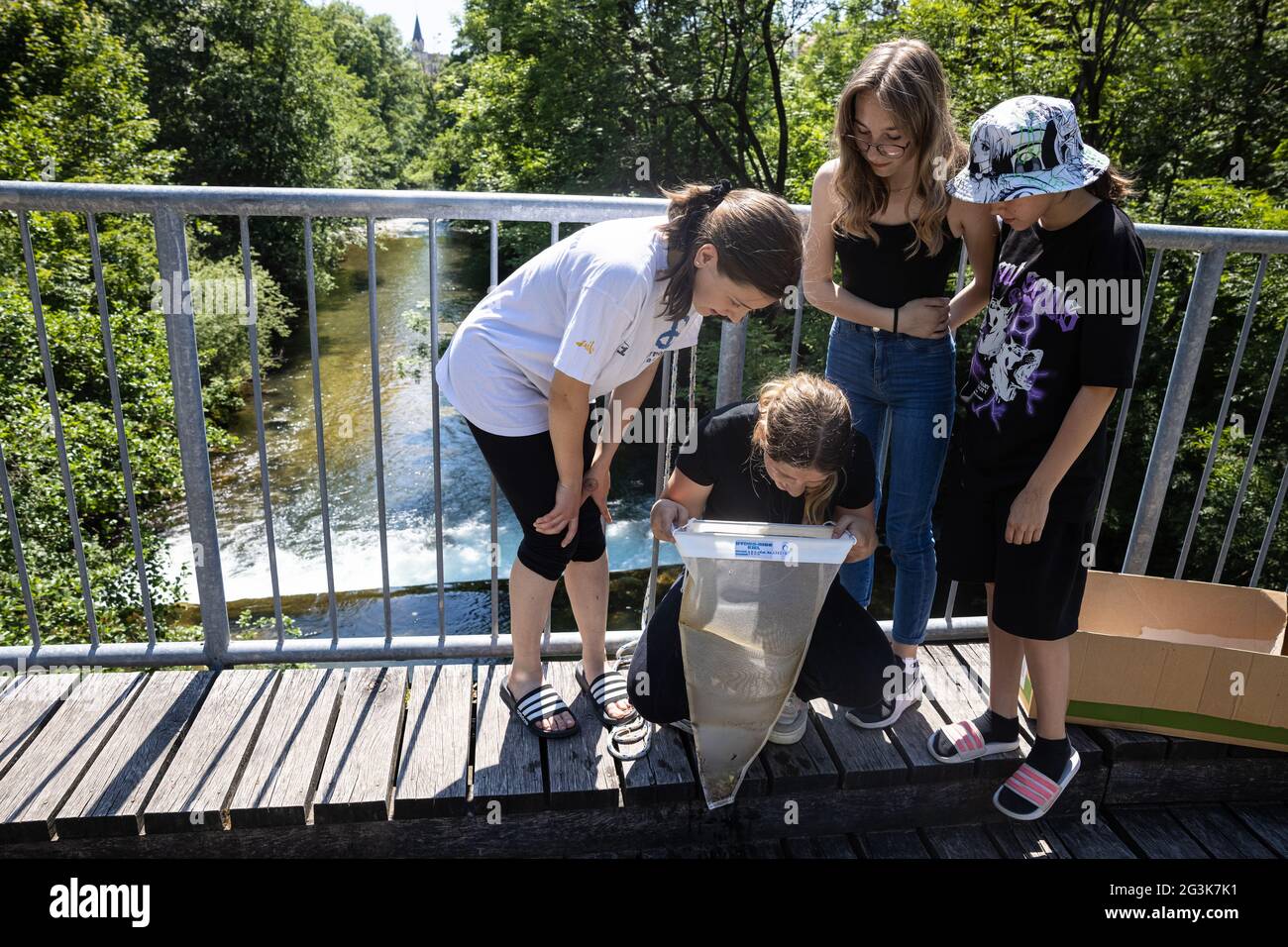 Plastic pirates project hi-res stock photography and images - Alamy