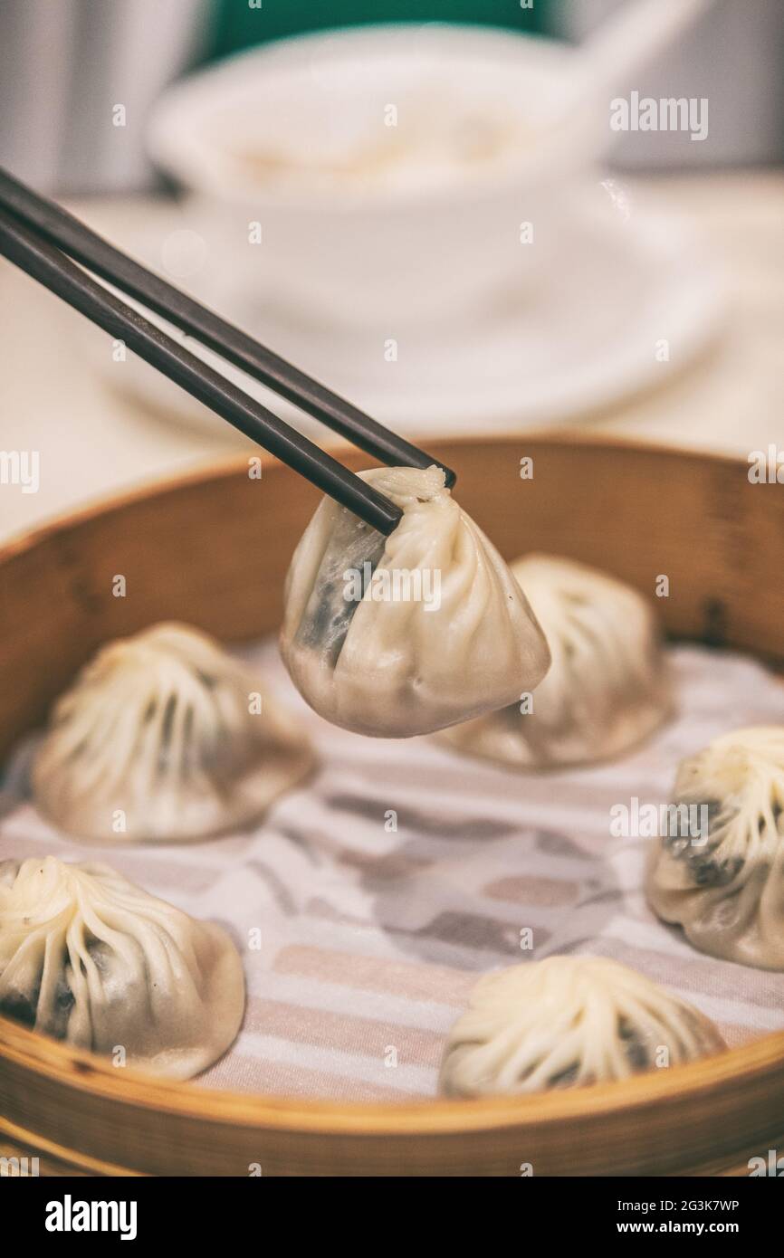 Xiao long bao hi-res stock photography and images - Alamy