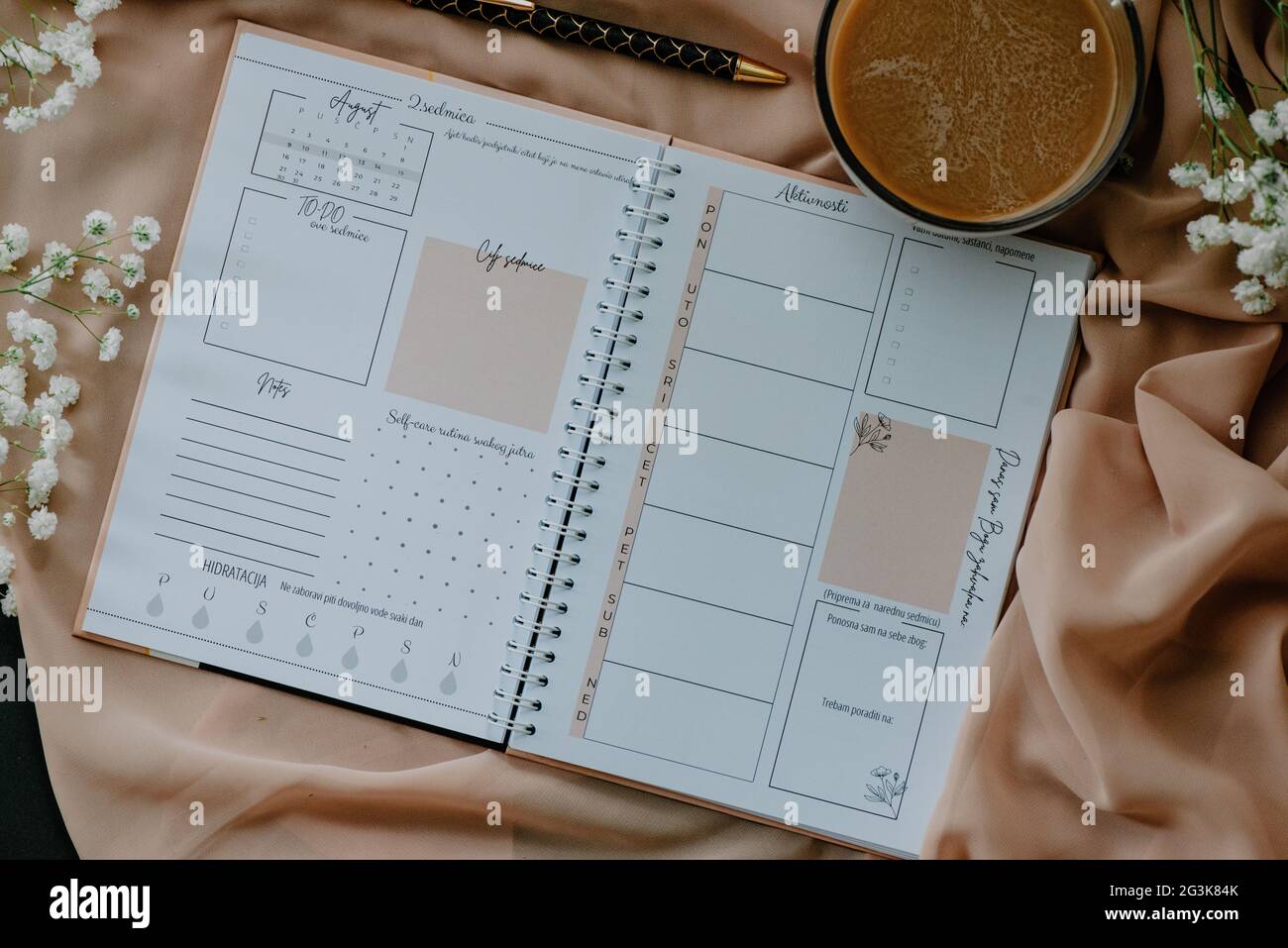 Aesthetic calendar hi-res stock photography and images - Alamy