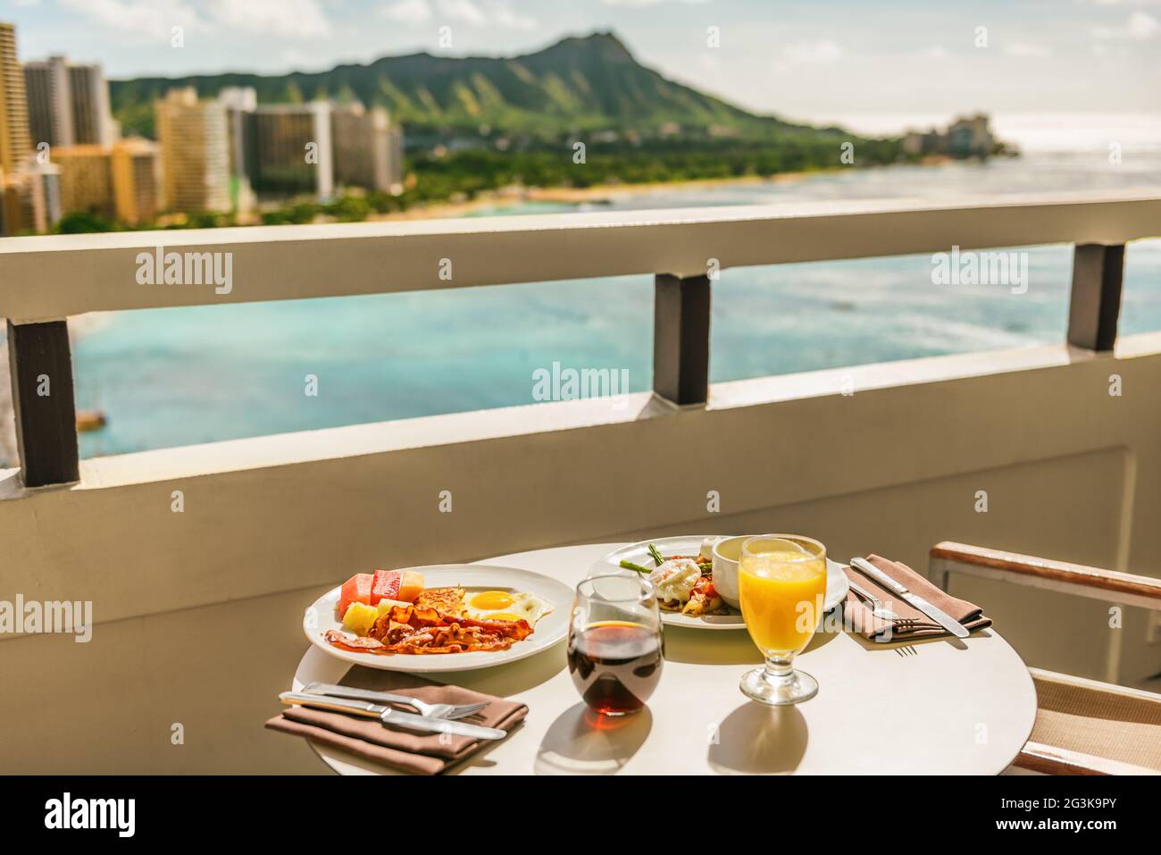 Maui beach morning coffee hi-res stock photography and images - Alamy