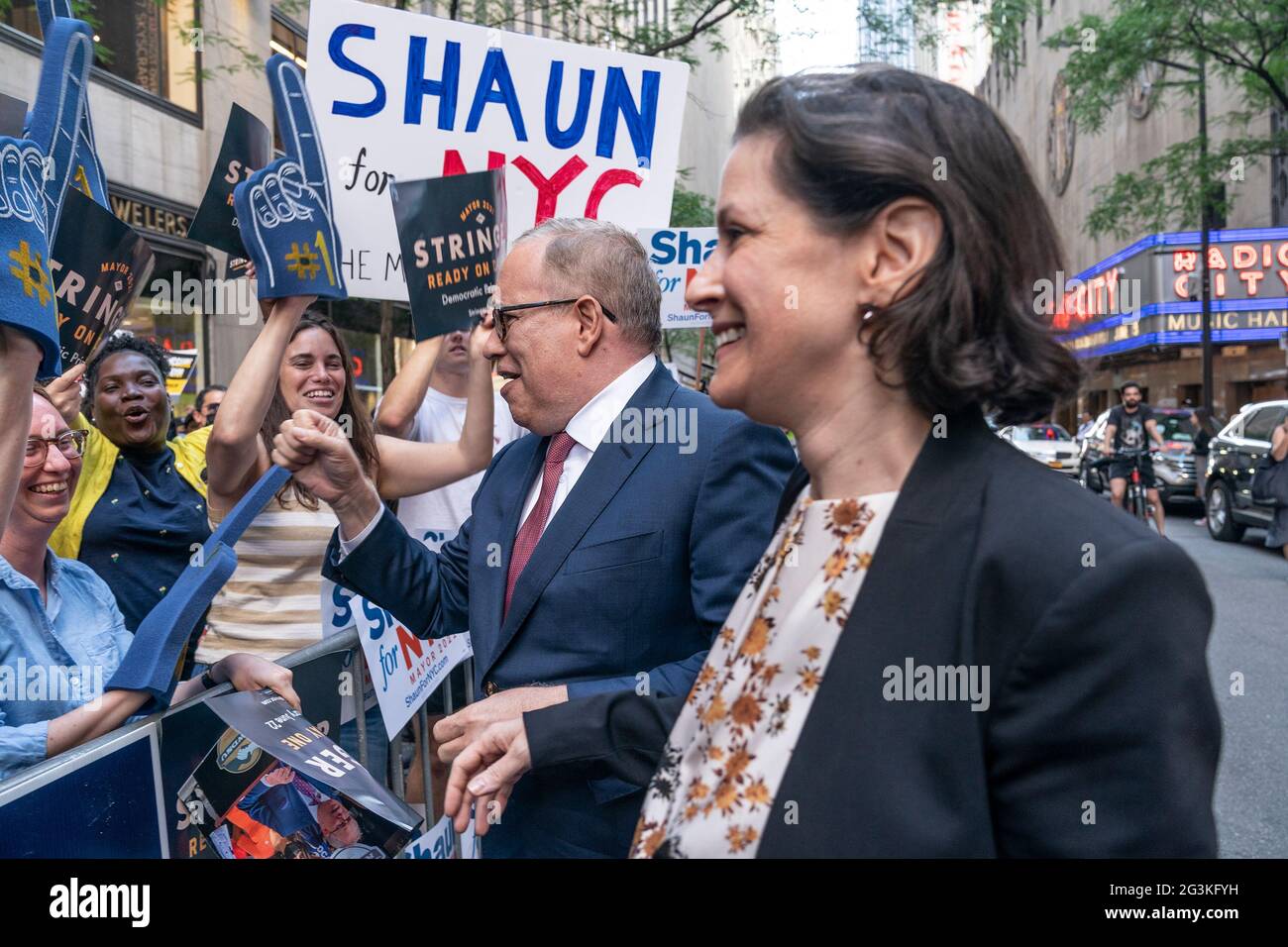 Mayoral candidate Scott Stringer arrives for debate at NBC Studios at ...