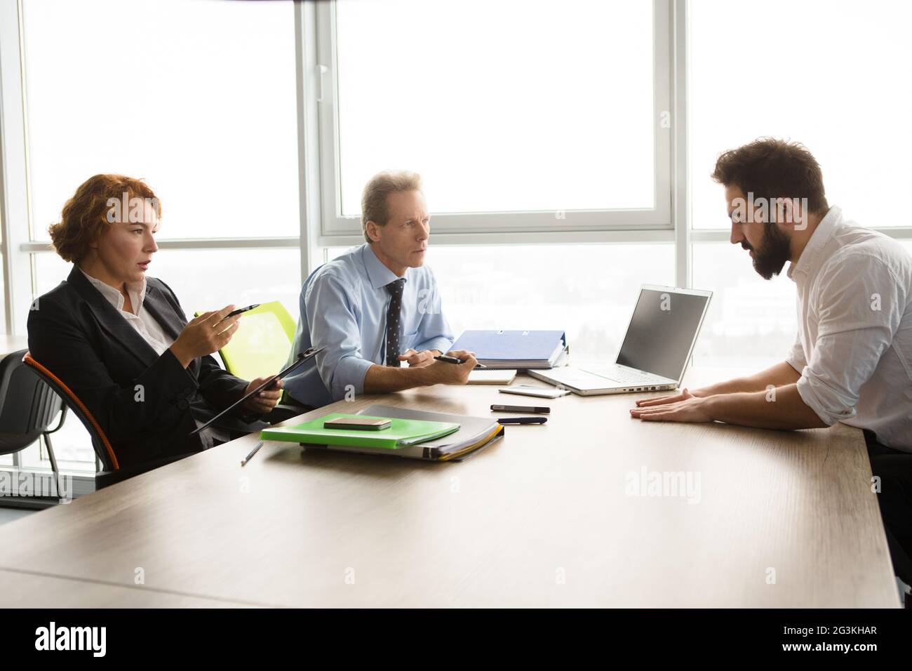 Interview stress hi-res stock photography and images - Alamy