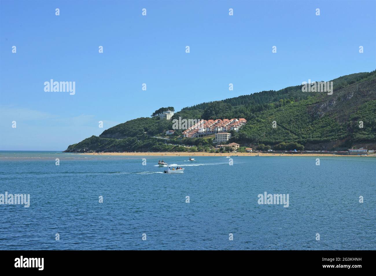 Vacation beaches hi-res stock photography and images - Alamy
