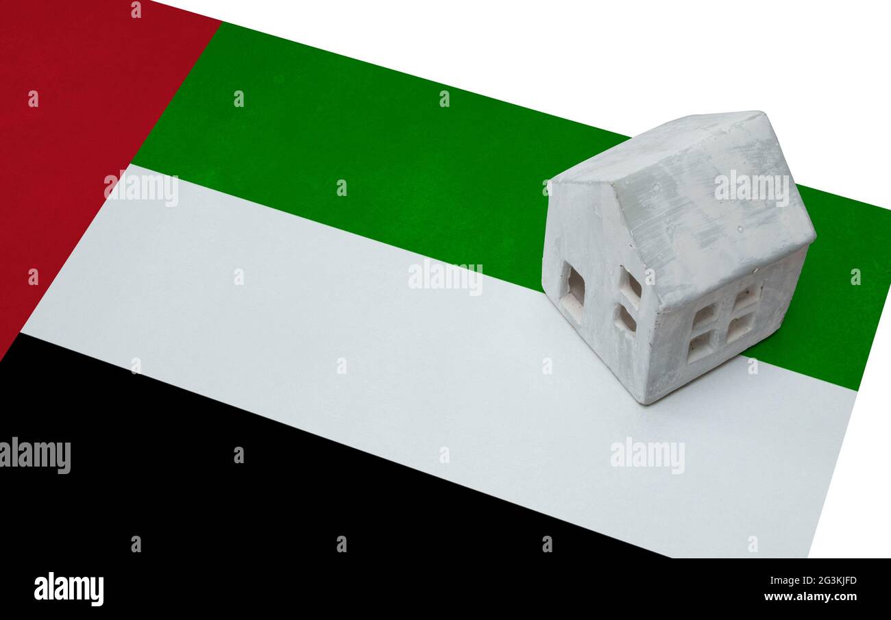 Simple house uae hi-res stock photography and images - Alamy