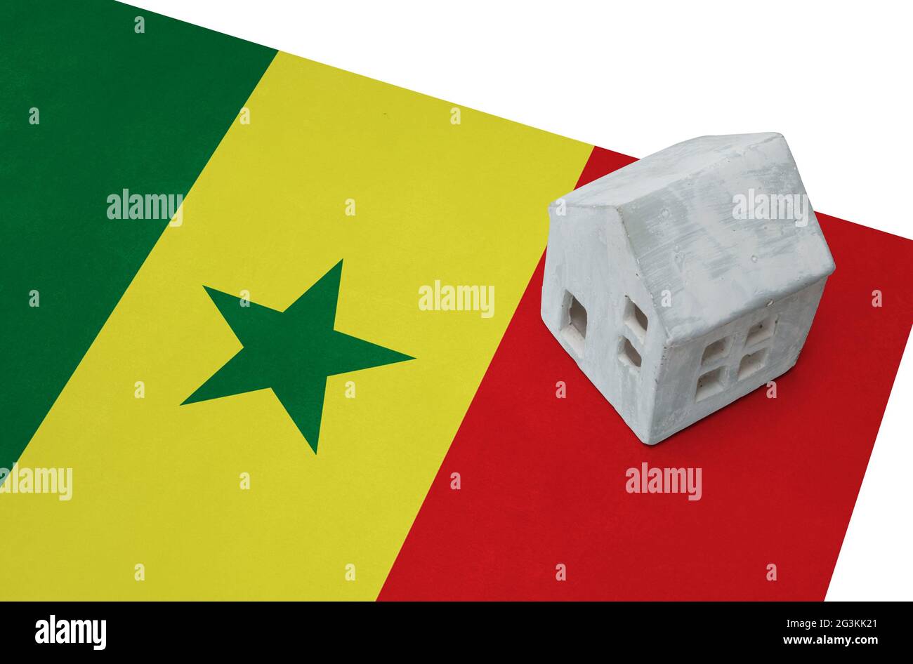 Small national flag senegal hi-res stock photography and images - Alamy