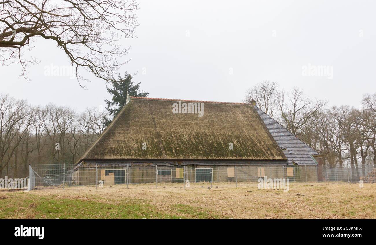 Broken abandoned farm Stock Photo - Alamy