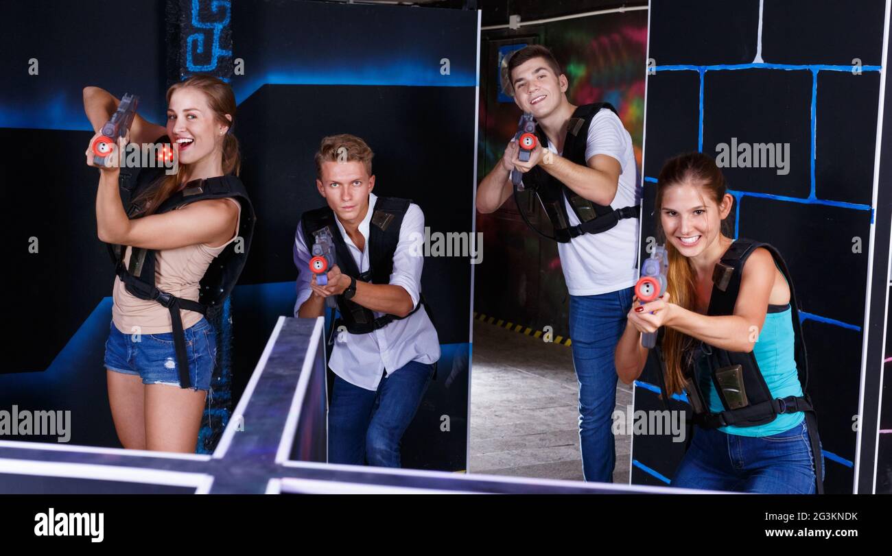 First person gun hi-res stock photography and images - Alamy