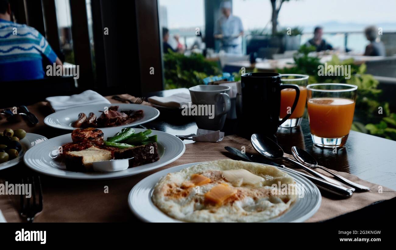 Restaurant breakfast table hi-res stock photography and images - Alamy