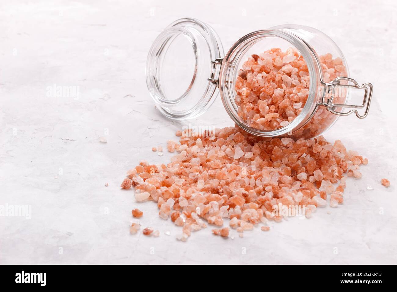 Pink himalayan salt Stock Photo - Alamy