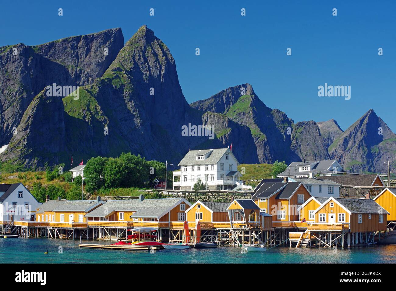 Lofot island hi-res stock photography and images - Alamy