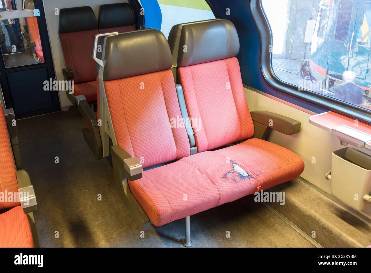 Emtpy interior of an old dutch train Stock Photo - Alamy