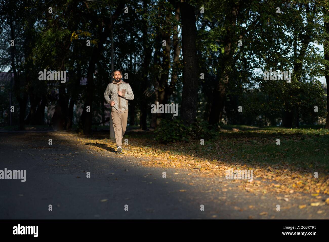 Jog activity hi-res stock photography and images - Alamy