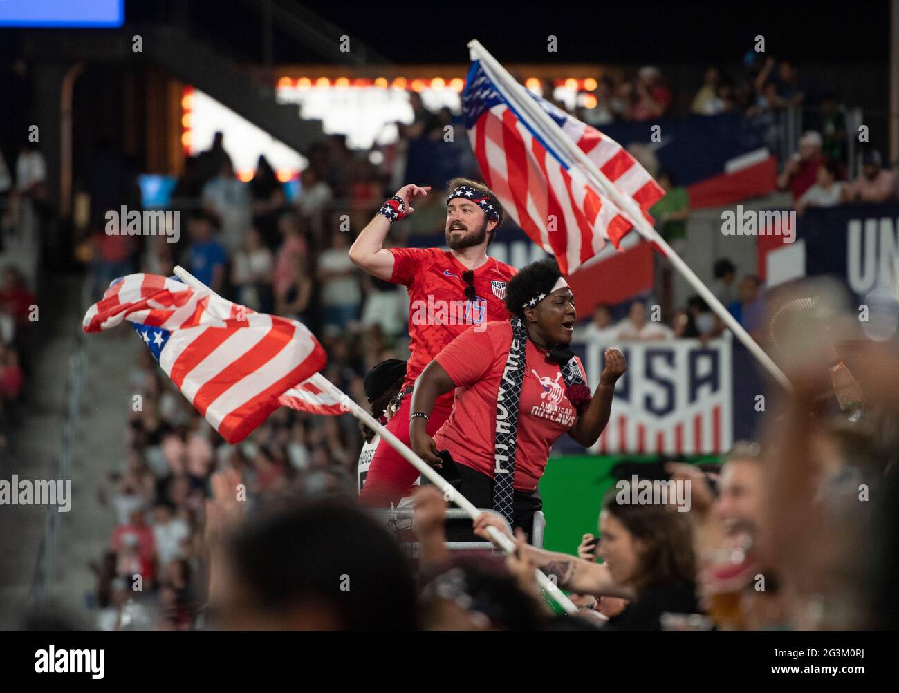 Women’s football fans hi-res stock photography and images - Alamy