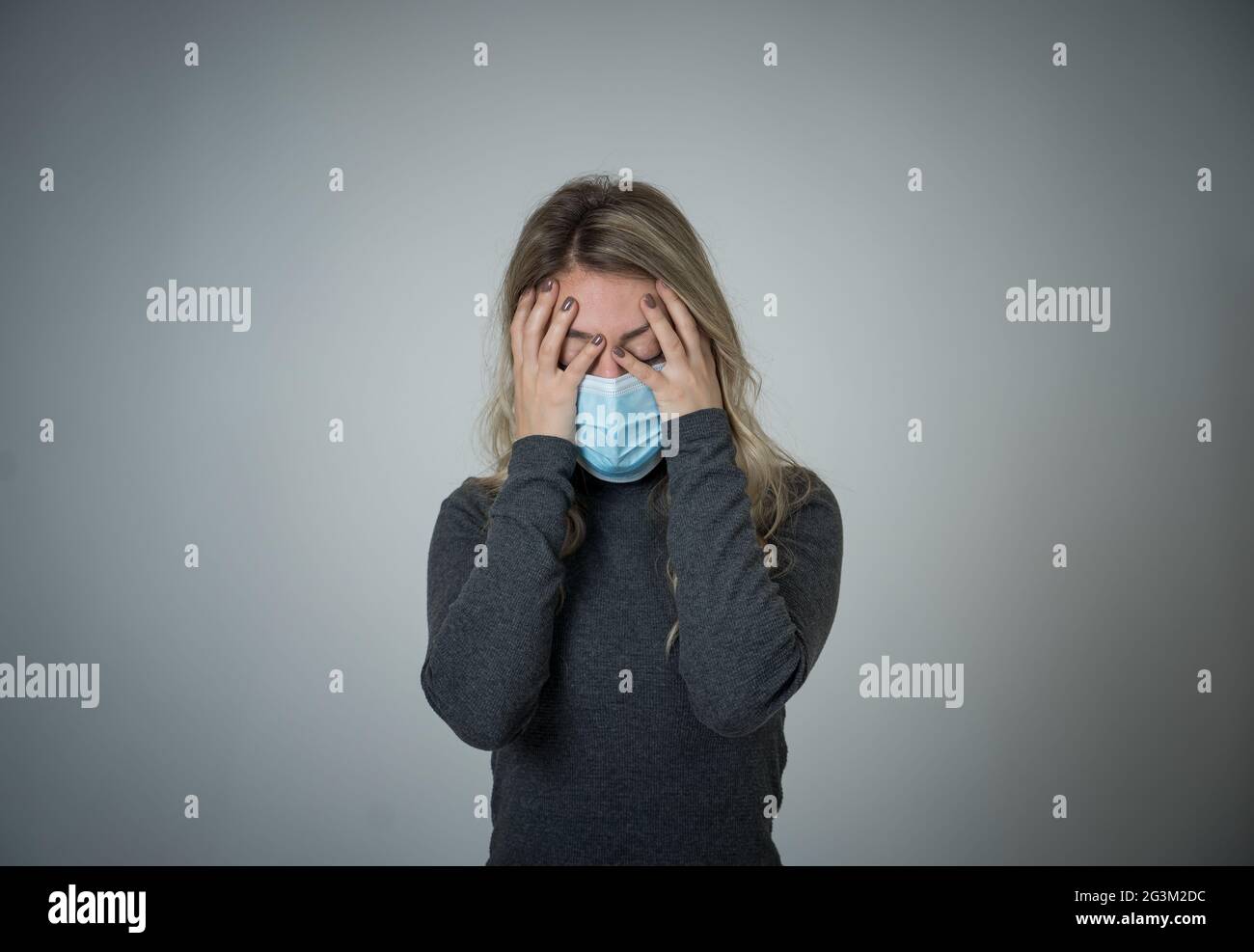 Crying mask hi-res stock photography and images - Alamy